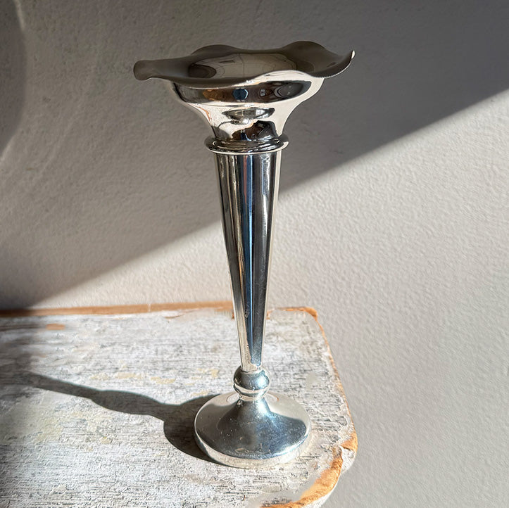 Vintage 6.5" Trumpet Vase with Wavy Top – Hôtel Silver